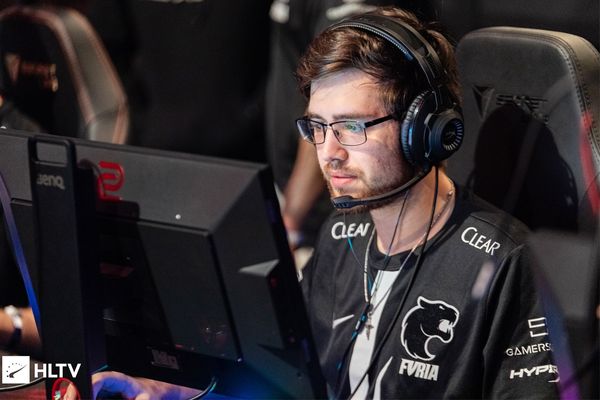 Understanding different players' roles in CS:GO. Guide by SCOPE.GG